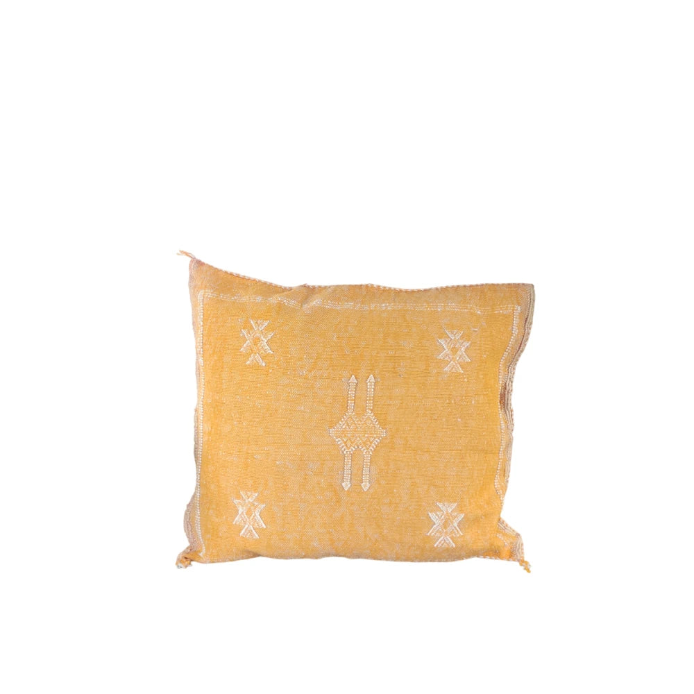 Coussin berbère Jaune en Soie de Cactus | MAZIR Décoration