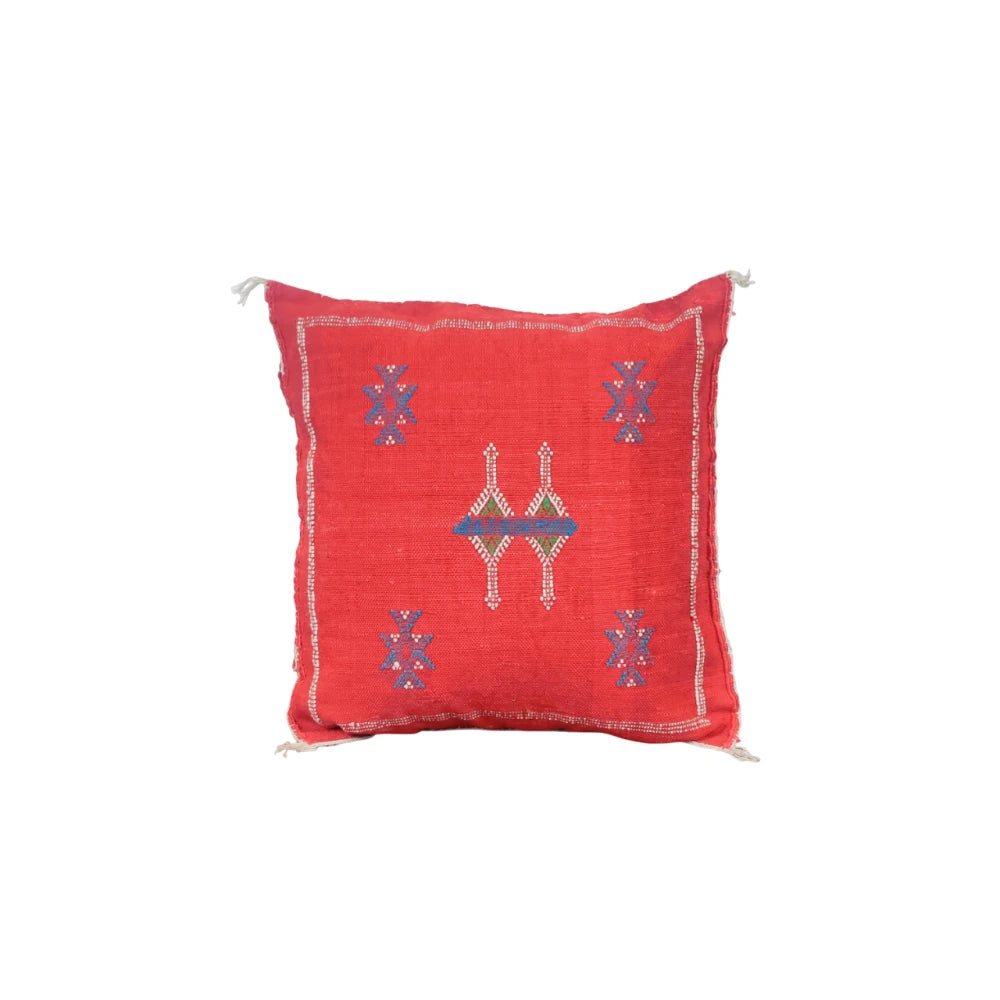 Coussin Sabra Rouge berbère en soie de Cactus | MAZIR Décoration